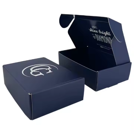 Custom Glossy Mailer Boxes | Free UK Shipping
